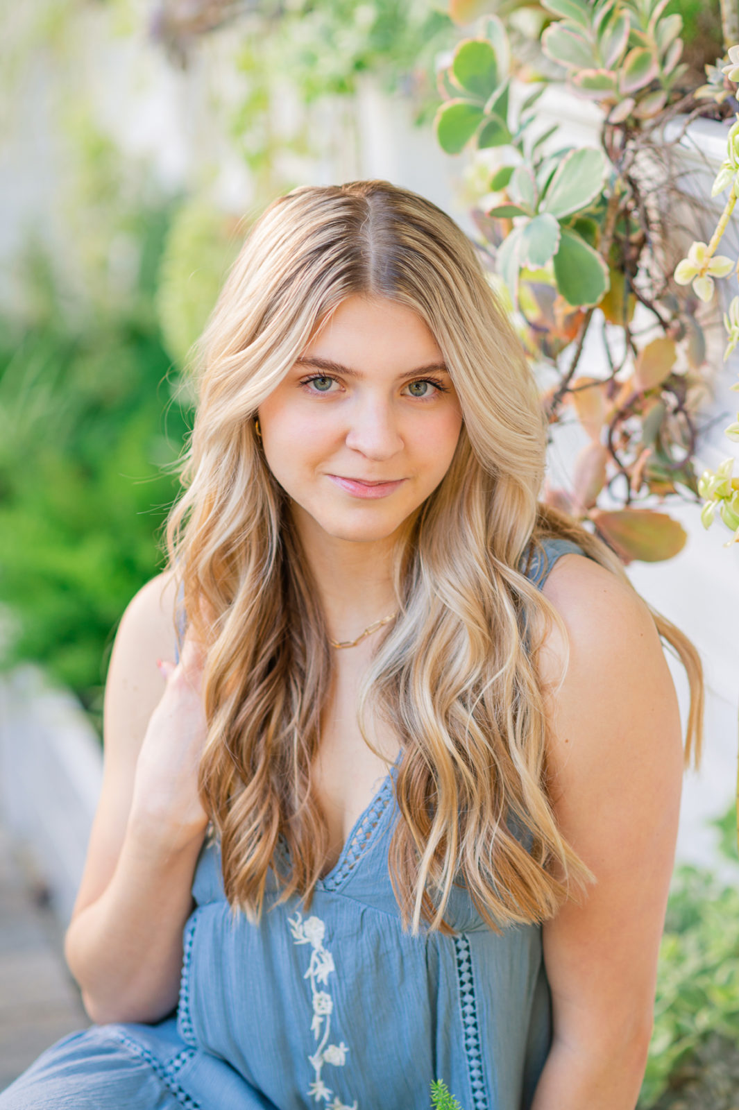 Emily | Senior | Up the Creek Farms - Lisa Marshall Photography