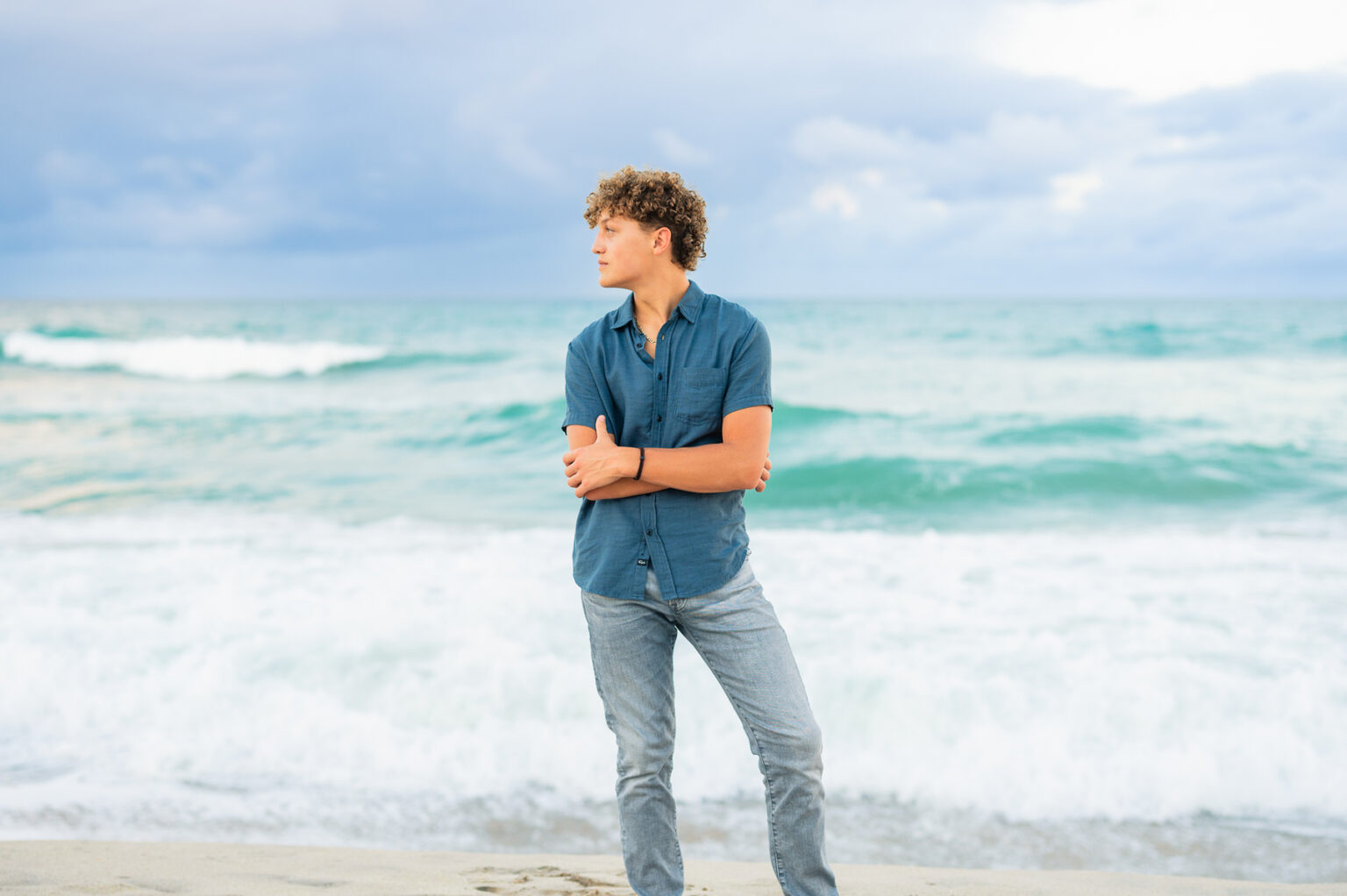 Bodhi | Senior Portraits | Mel Beach - Lisa Marshall Photography
